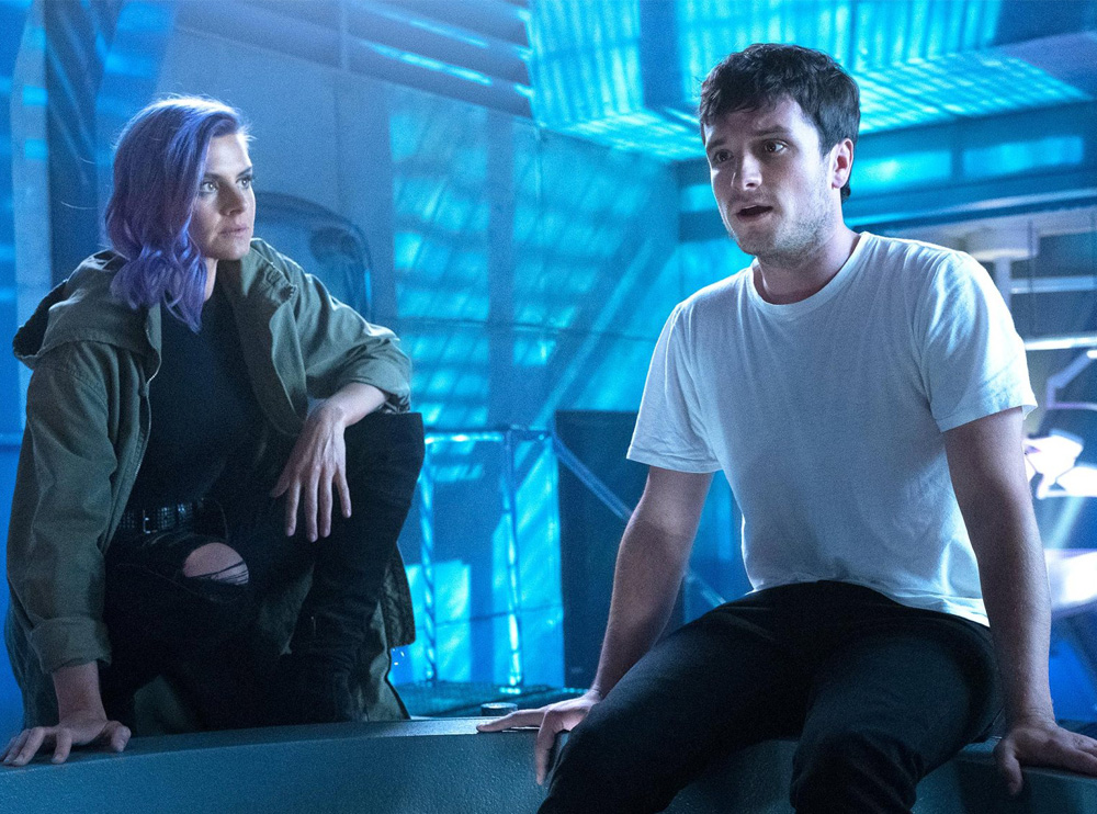 Future Man Trailer For Hulu s Sci Fi Comedy Series The Nerd Daily